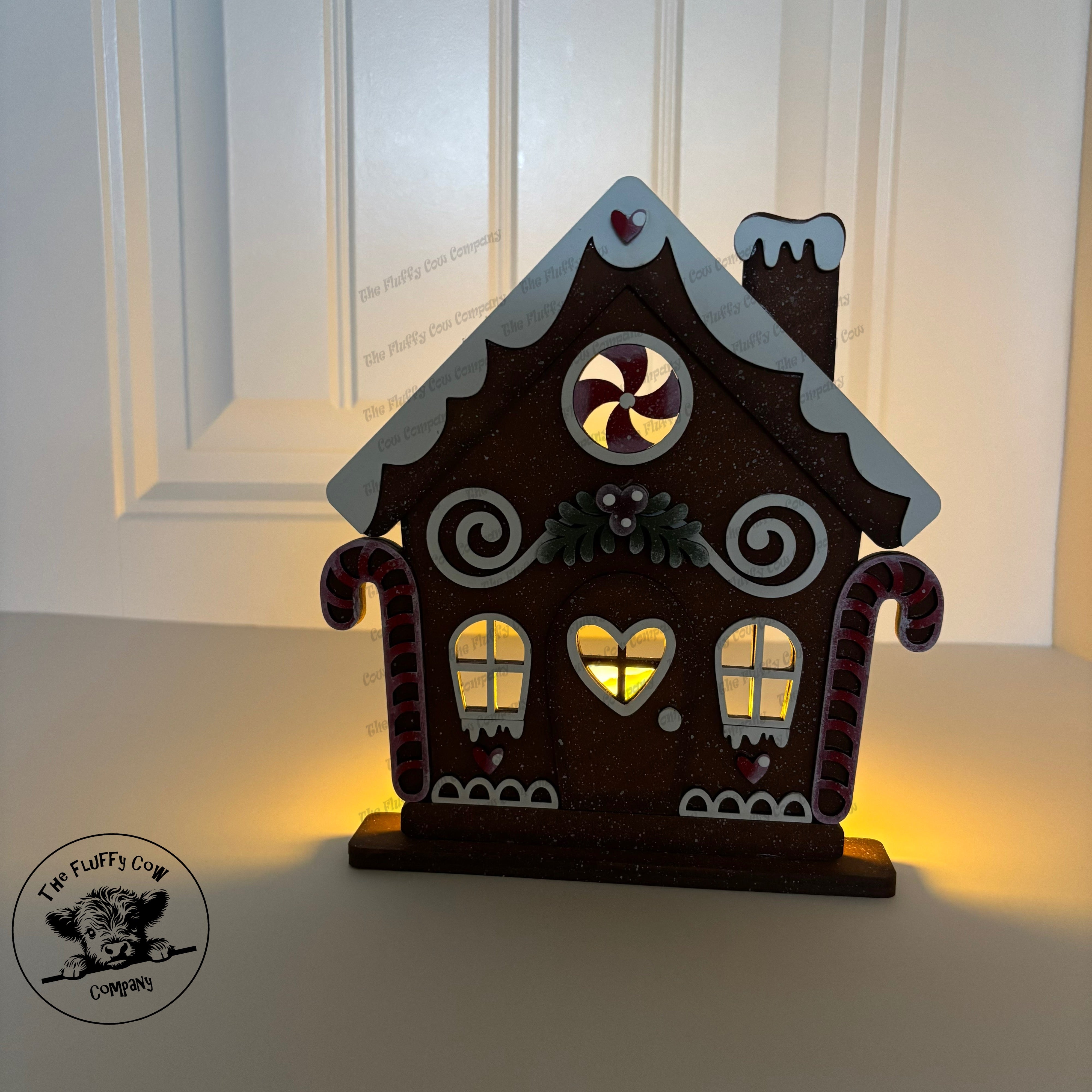 Gingerbread House Shelf Sitter With Light – The Fluffy Cow Company